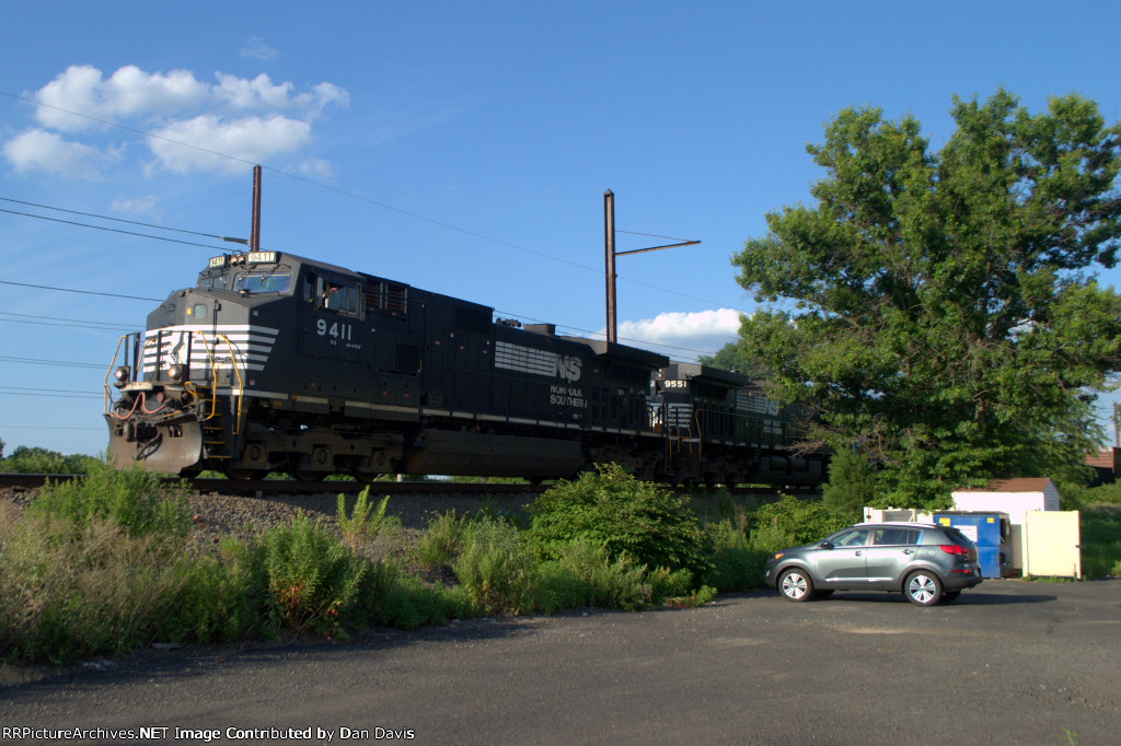 NS D9-44CW 9411 leads 17G